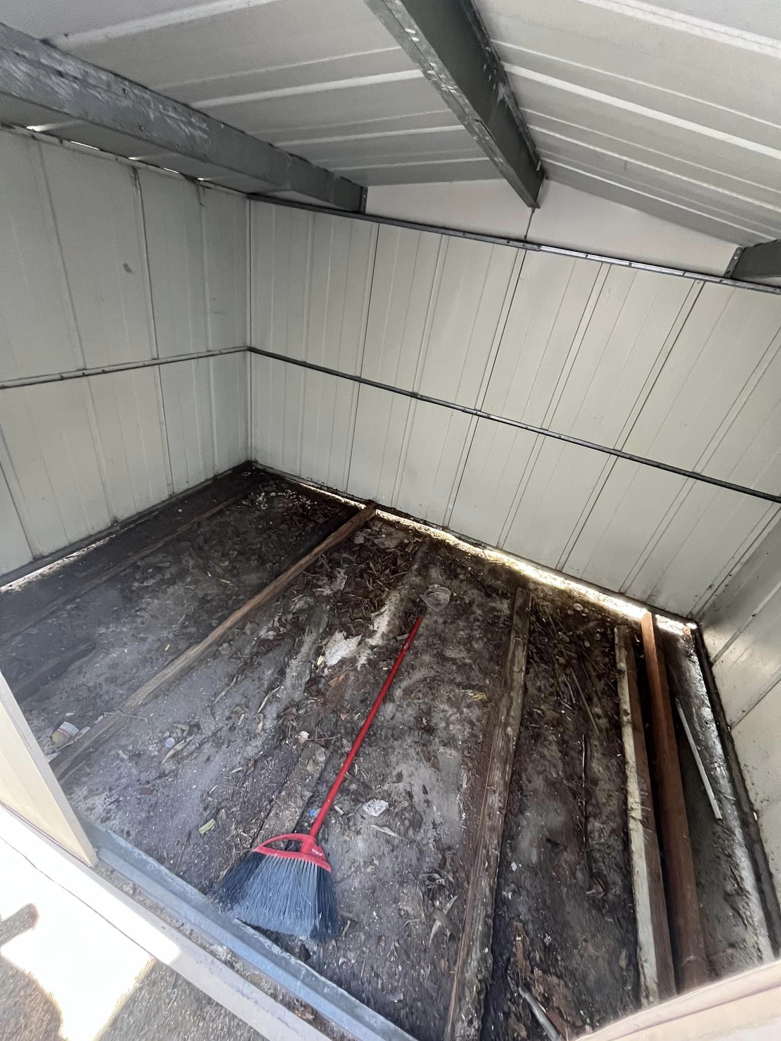 Backyard shed floor rebuild - Passion Handyman